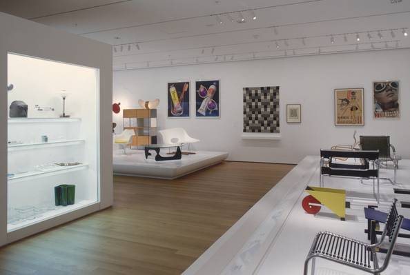 Charles Eames, Ray Eames. Prototype for Chaise Longue (La Chaise). 1948 ...