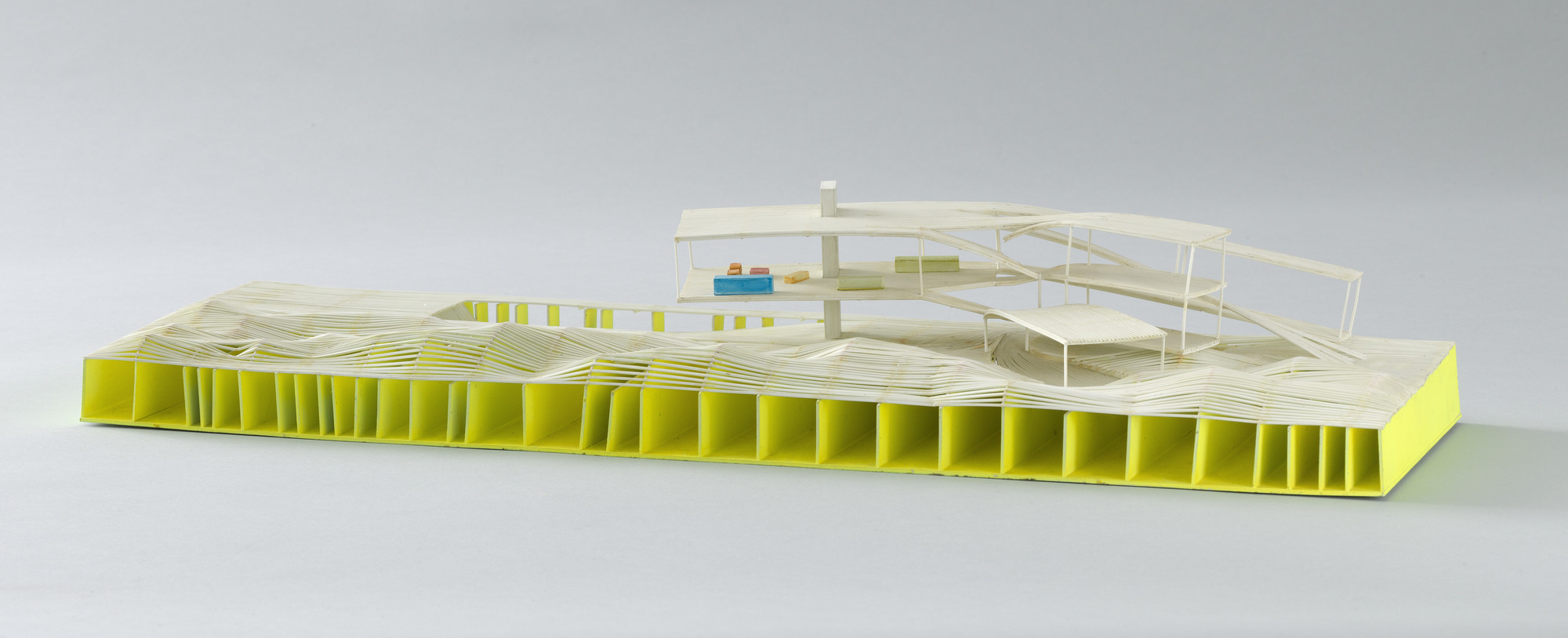 Jesse Reiser, Nanako Umemoto. House at Sagaponac, Sagaponack, New York ...