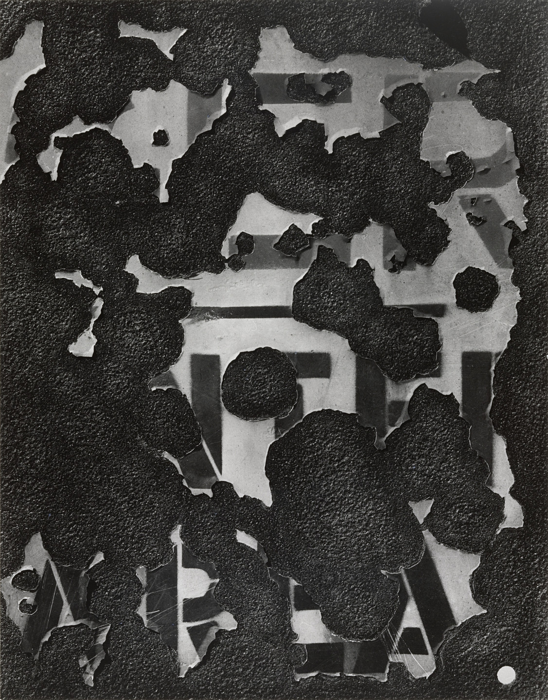 Aaron Siskind. New York 6. 1951 | MoMA