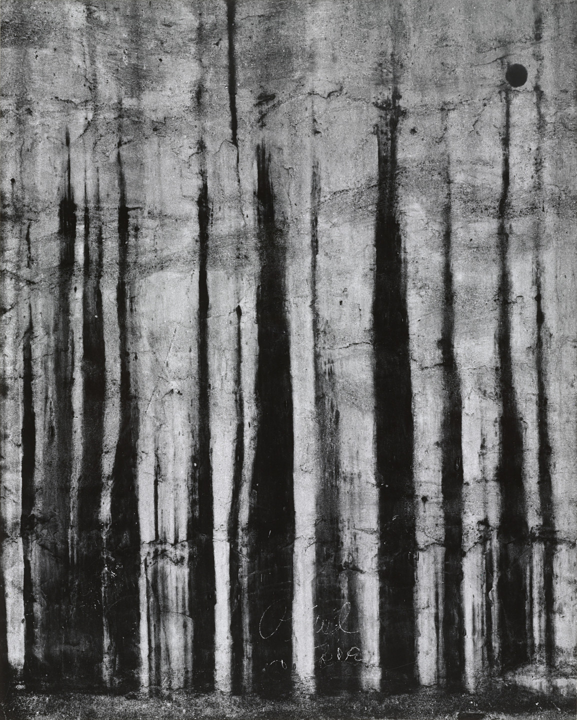 Aaron Siskind. Chicago 6. 1961 | MoMA