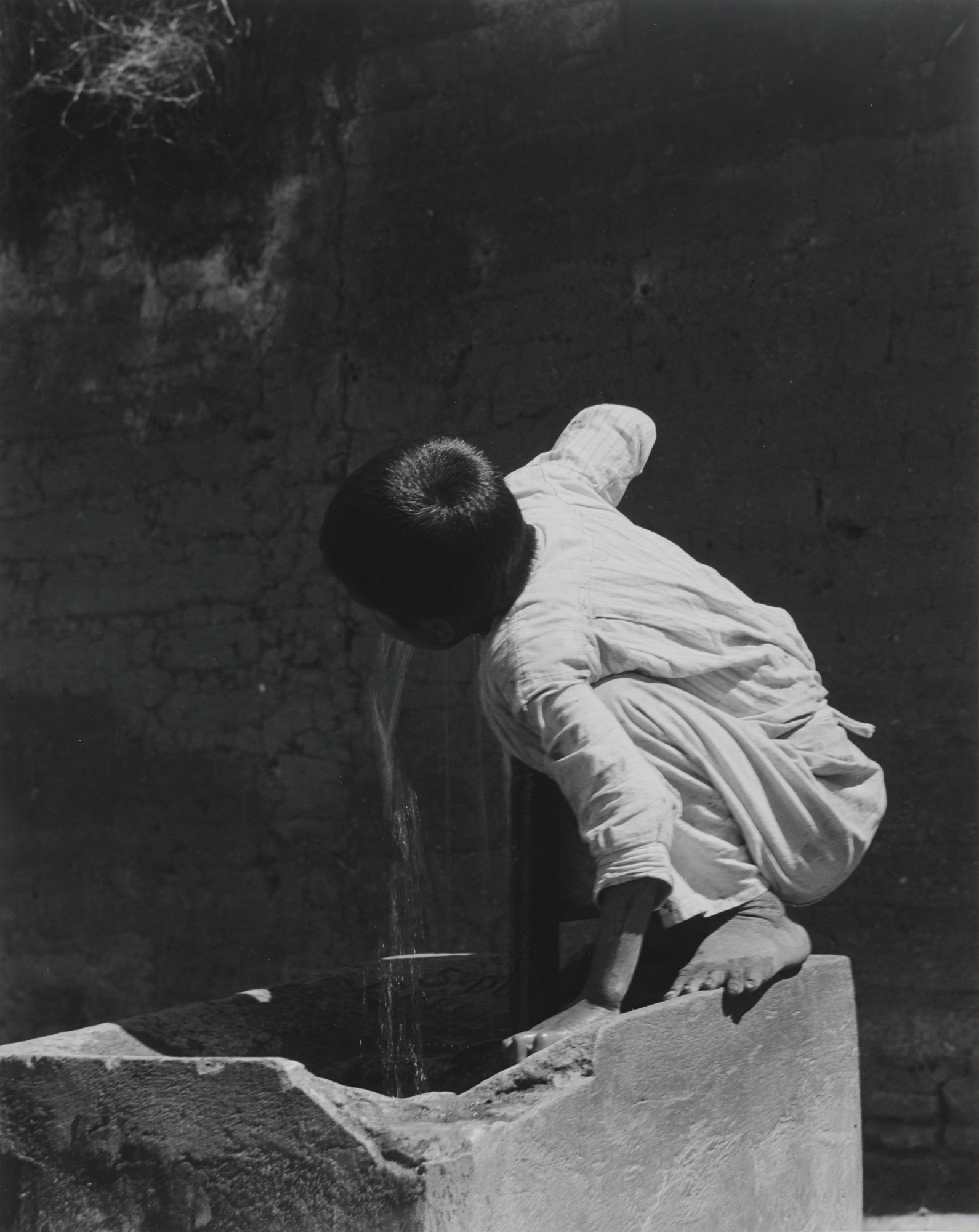 Manuel Álvarez Bravo. Sed pública (Public Thirst). 1934 | MoMA