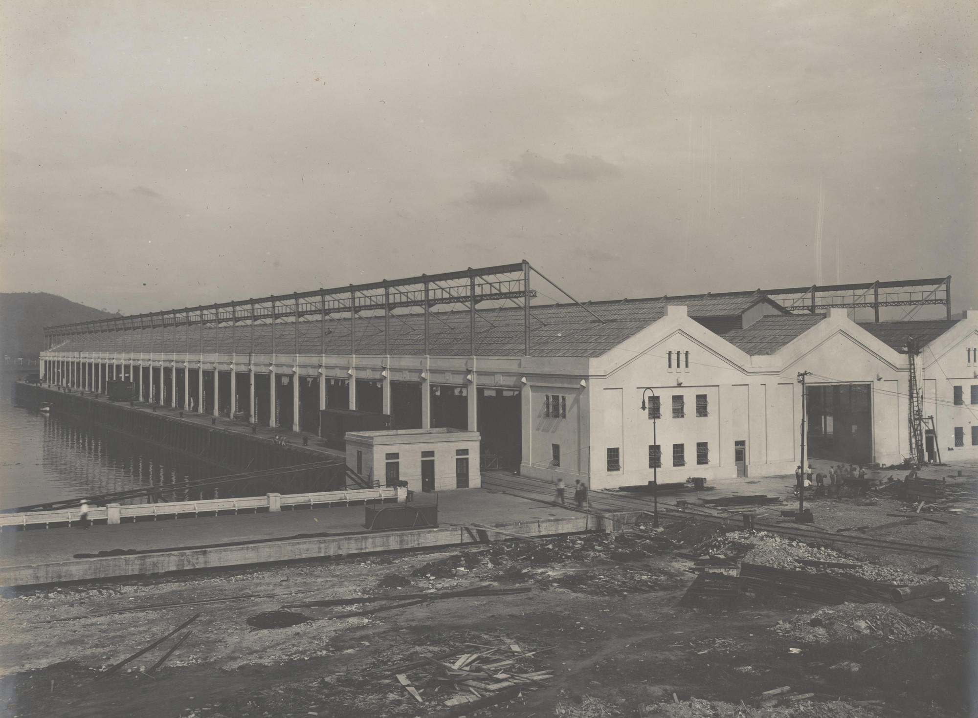Unidentified photographer. Balboa Terminals. Pier #18. April 20, 1916 ...