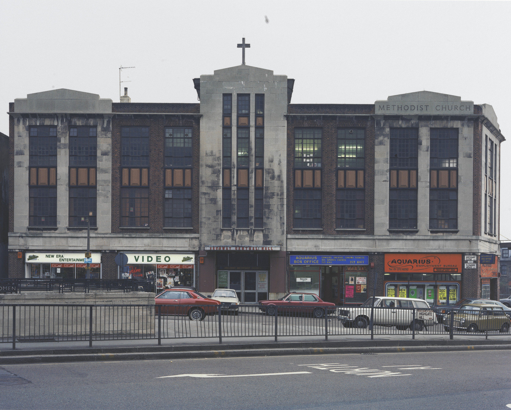 Paul Graham. Old Methodist Church, Archway, North London. November 1982 ...