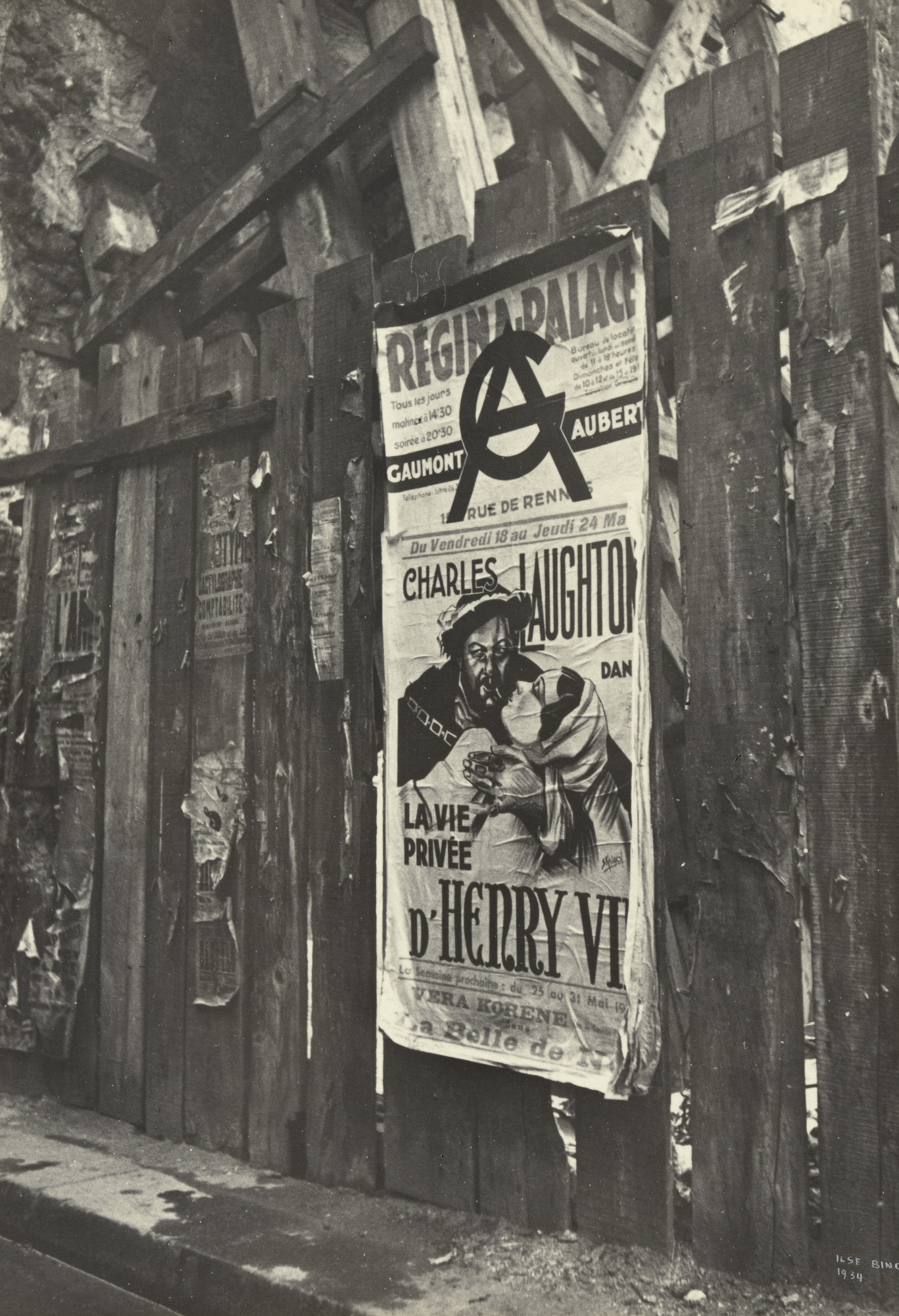 Ilse Bing. Poster, Henry VIII, Paris. 1934 | MoMA