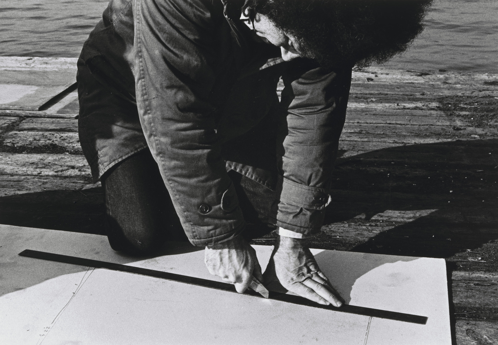 Richard Serra, Harry Shunk, János Kender. Shooting a Square through a ...