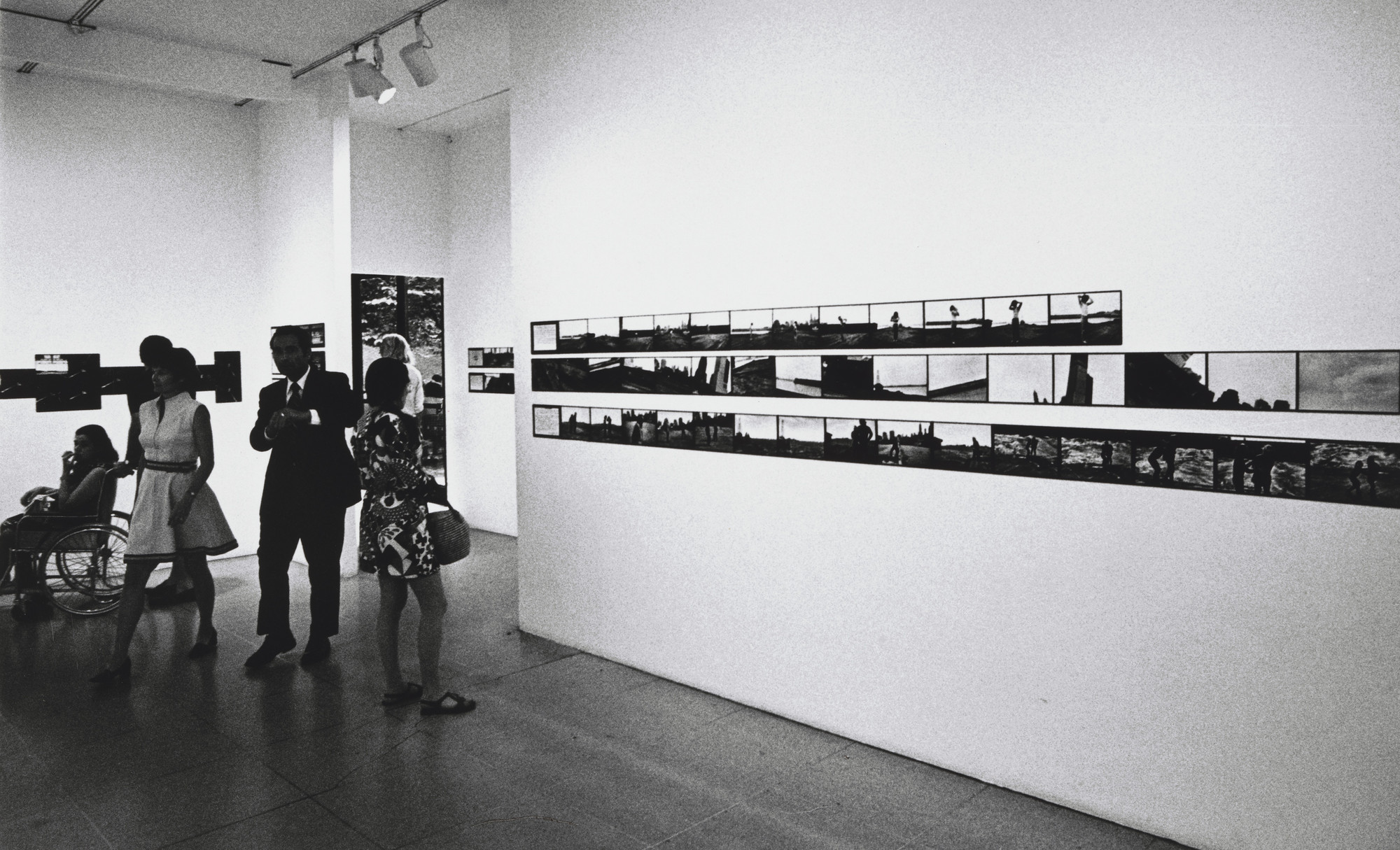 Harry Shunk, János Kender. Installation view of the exhibition ...