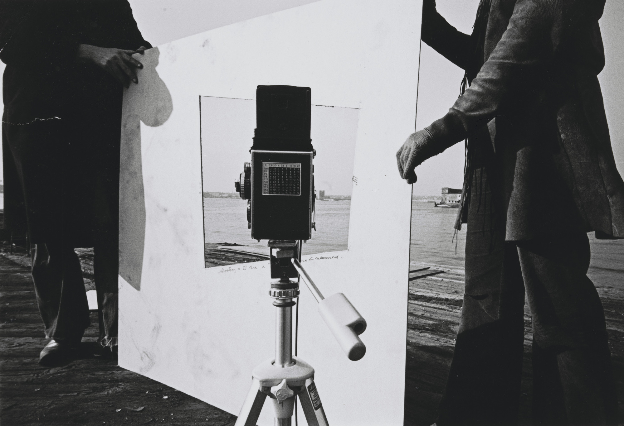 Richard Serra, Harry Shunk, János Kender. Shooting a Square through a ...
