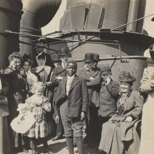 Vernacular photography | MoMA