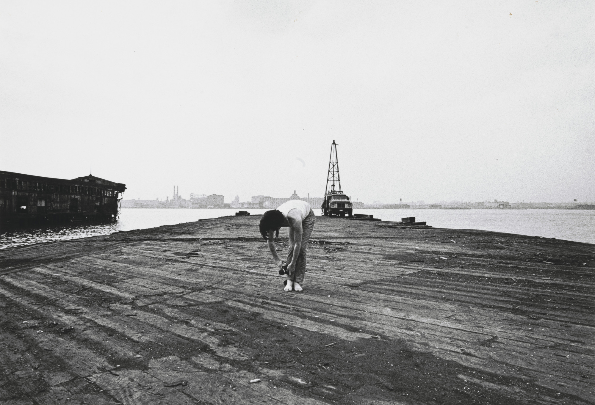 Dan Graham, Harry Shunk, János Kender. Dan Graham–Pier 18. 1971 | MoMA