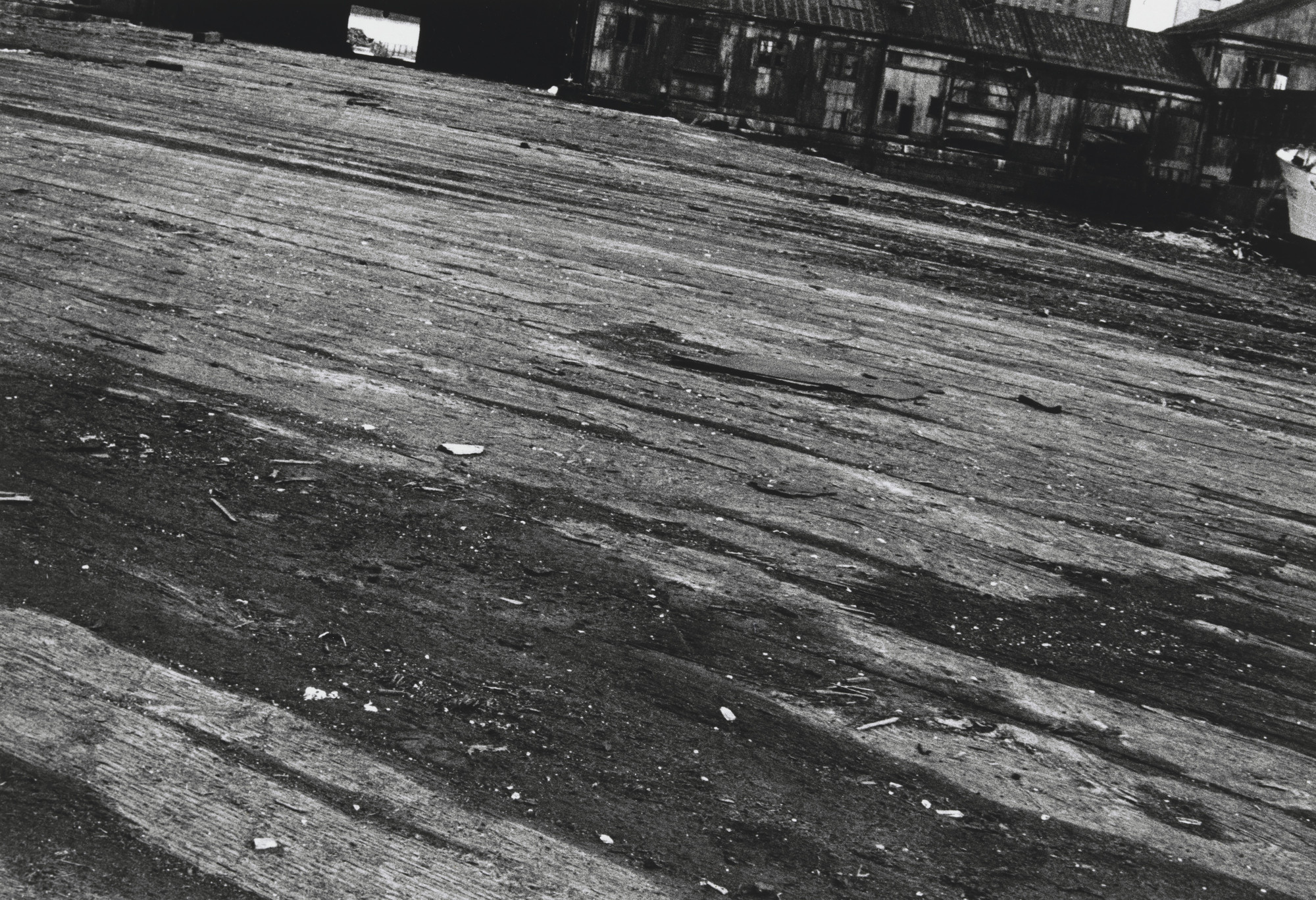 Dan Graham, Harry Shunk, János Kender. Dan Graham–Pier 18. 1971 | MoMA