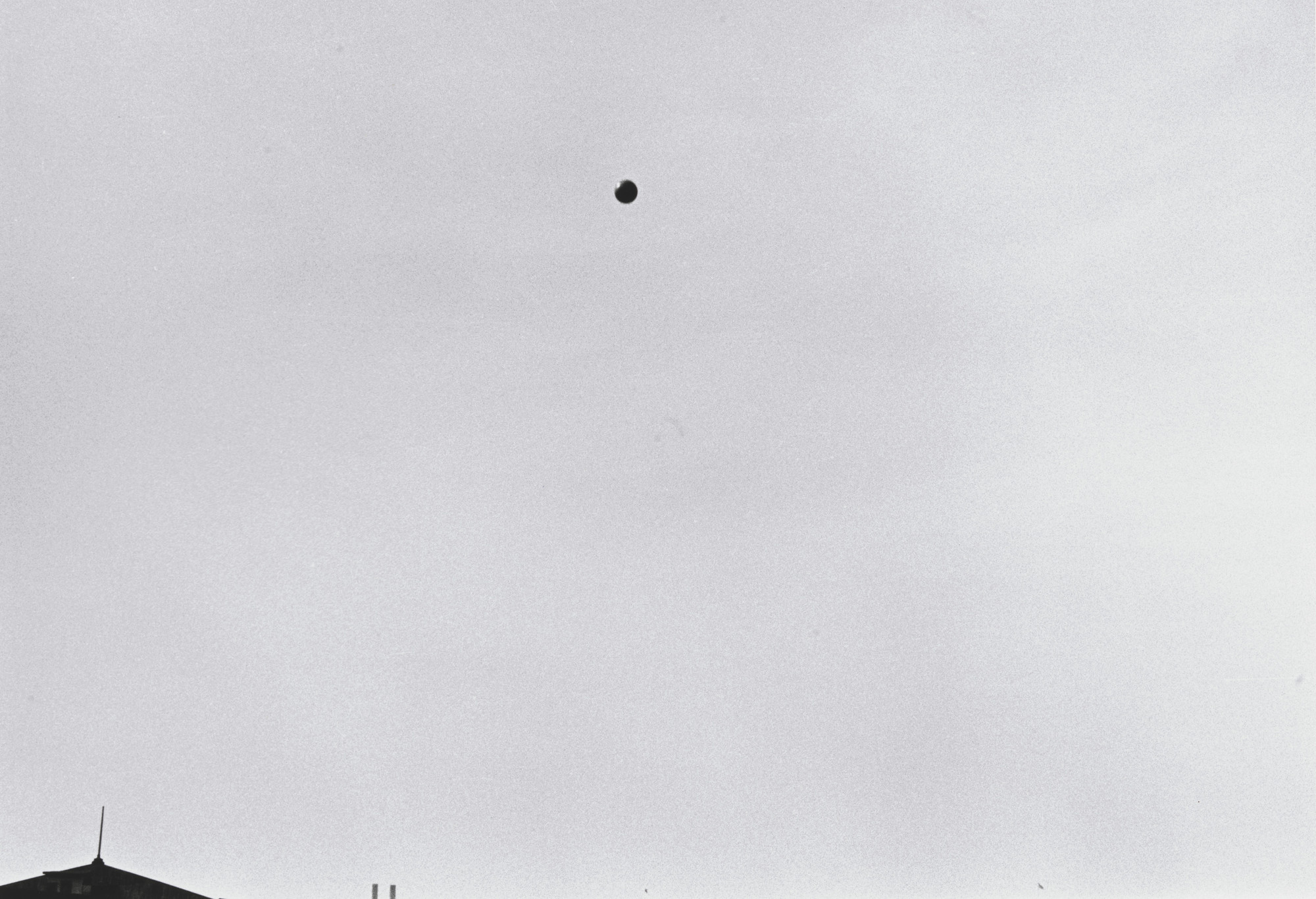 John Baldessari, Harry Shunk, János Kender. Centering Bouncing Ball ...