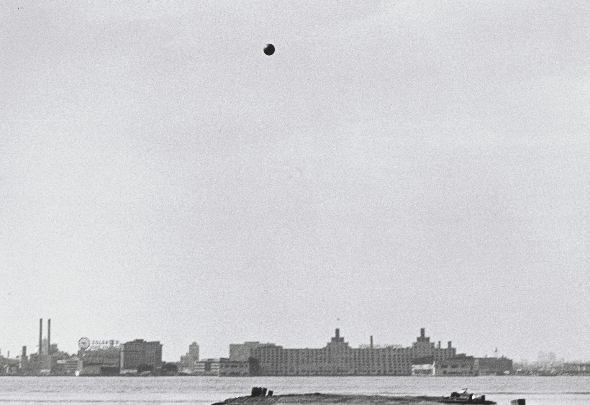 John Baldessari, Harry Shunk, János Kender. Centering Bouncing Ball ...