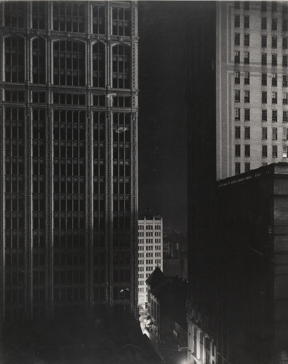 Edward Steichen. Fortieth Street, Sunday Night. 1925 | MoMA