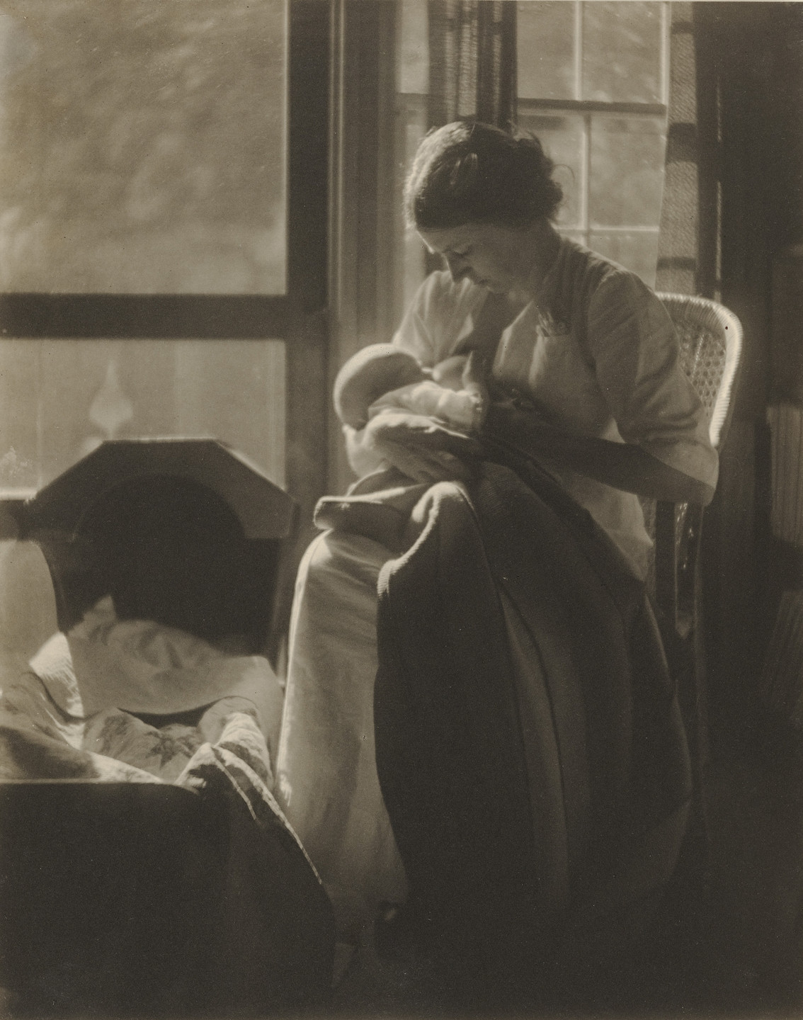 Gertrude Käsebier. Mrs. Beatrice Baxter Ruyl and Infant. 1905 | MoMA