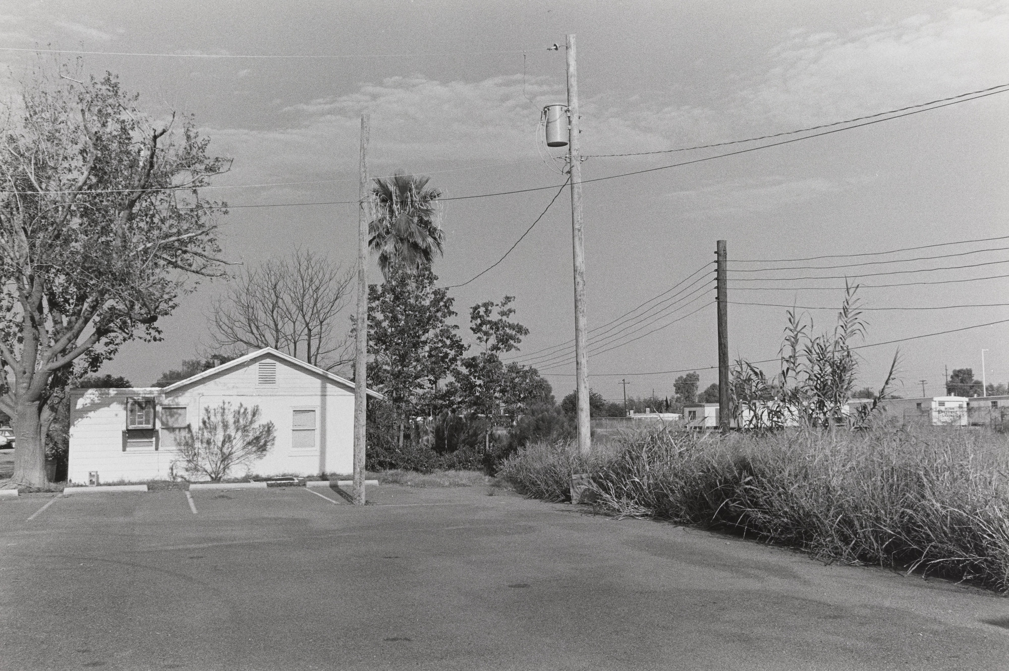 Henry Wessel, Jr.. Arizona. 1975 | MoMA