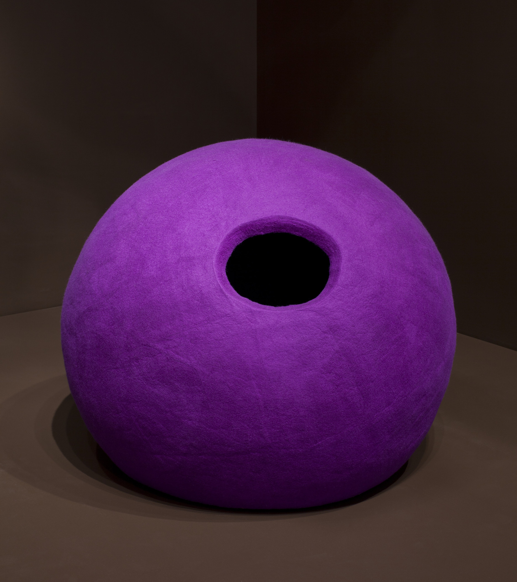 Hill Jephson Robb. Cries and Whispers. 2003 | MoMA