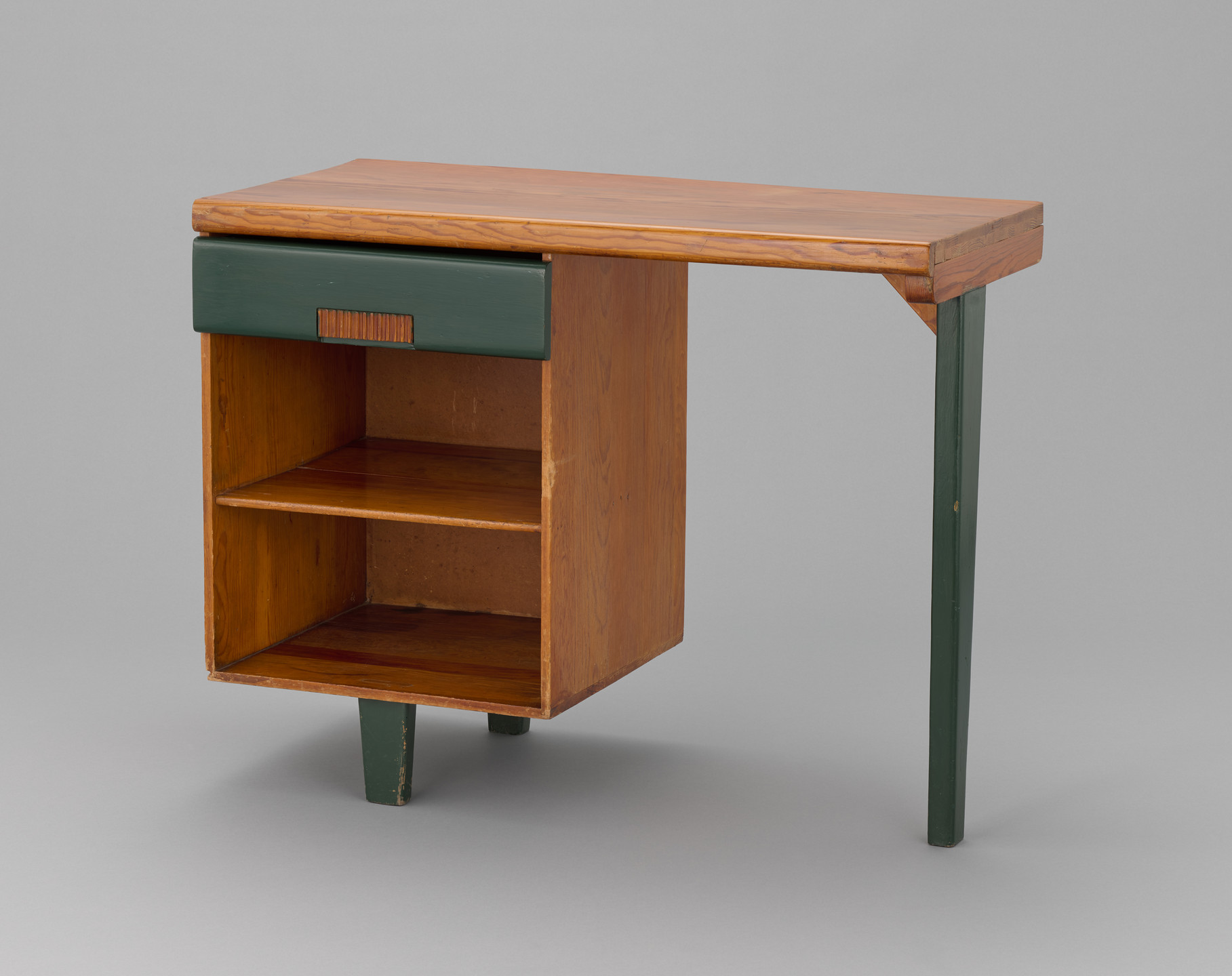 Michael van Beuren. Desk and chair. 1940 | MoMA