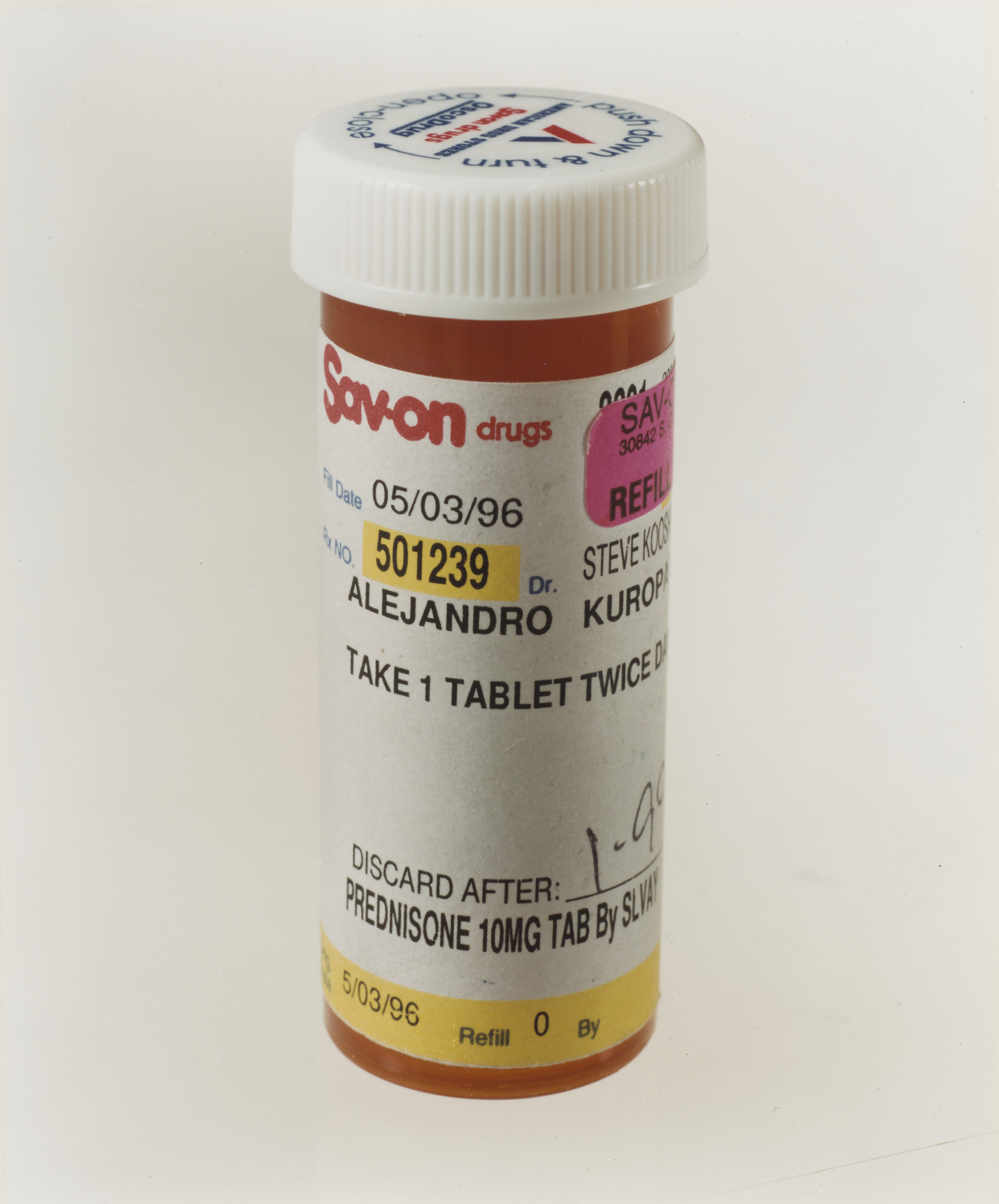 Alejandro Kuropatwa. Cóctel (Cocktail). 1996 | MoMA