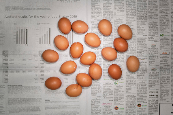 Chow and Lin, Stefen Chow, Huiyi Lin. The Poverty Line (Eggs) (South ...